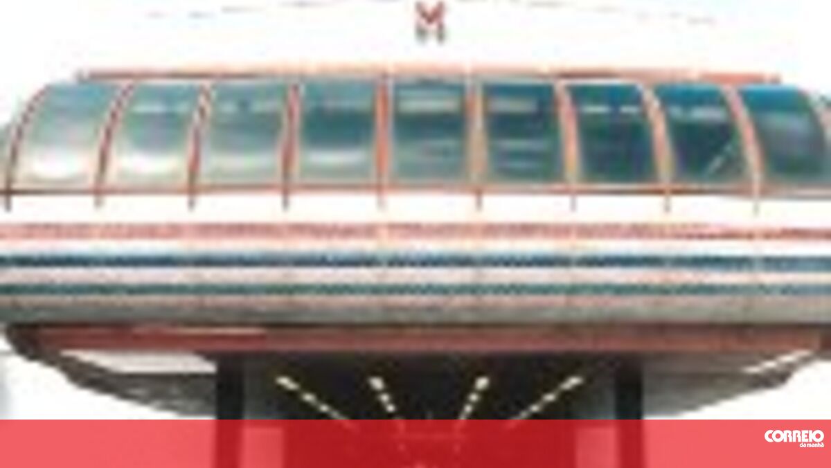 METRO DA LINHA AMARELA ACELERA PARA ODIVELAS - Portugal - Correio da Manhã