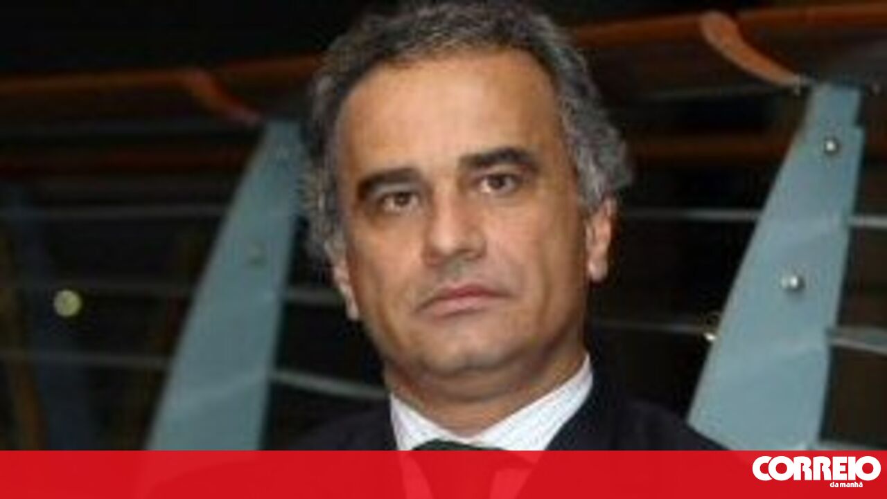 Cabeças iluminadas - Opinião - Correio da Manhã