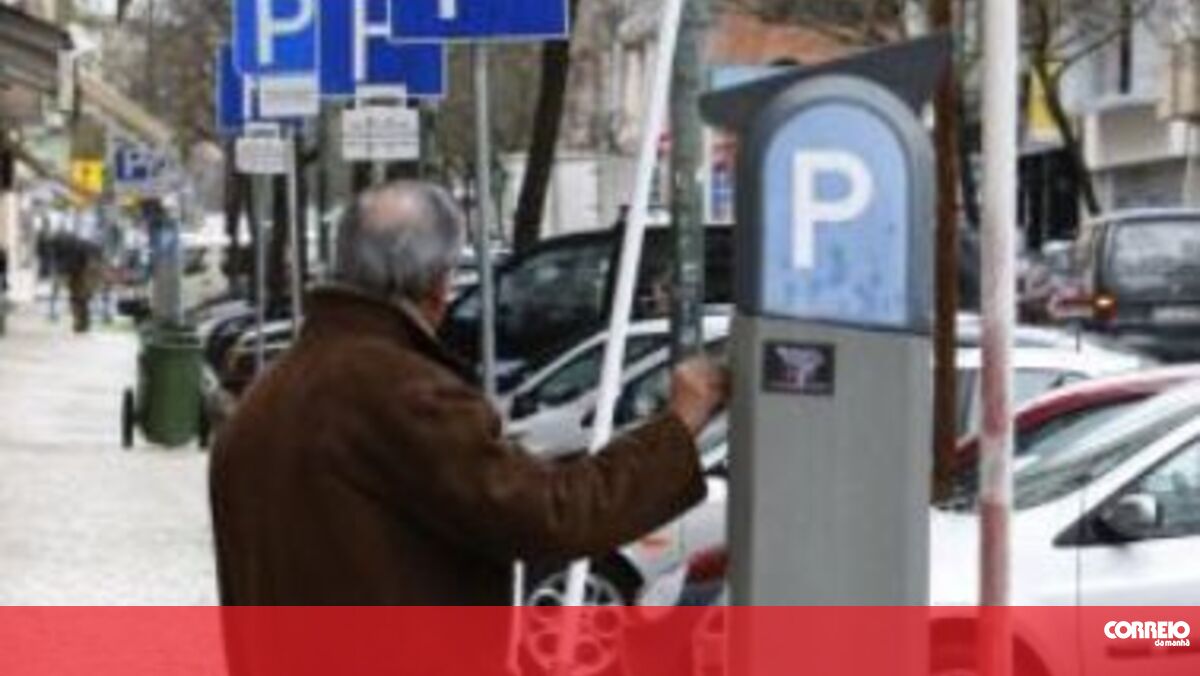 Multas da EMEL pagas pela internet - Portugal - Correio da Manhã