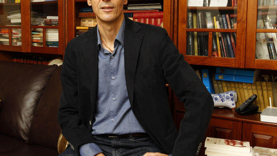 Paulo Borges: "Animais sentem a tristeza e a alegria" - Domingo ...