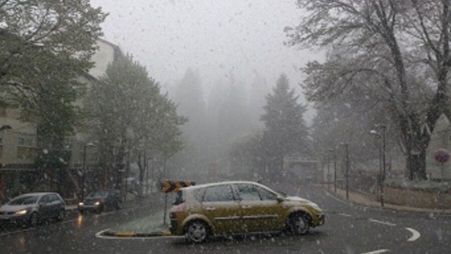 Neve fecha escolas na Guarda - Sociedade - Correio da Manhã