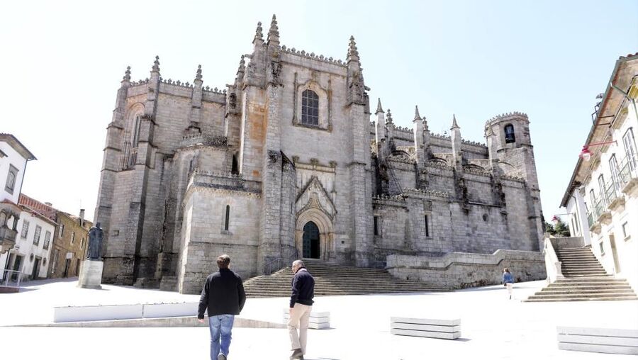 Sé Catedral da Guarda com entradas pagas - Cultura - Correio da Manhã