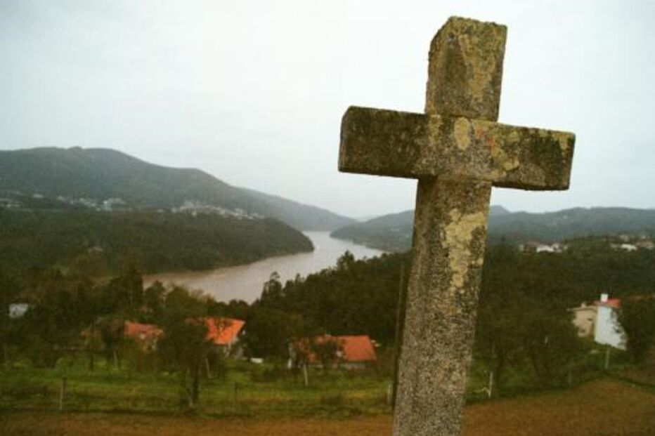 Tragédia de Entre-os-Rios foi há 20 anos: A memória de uma ponte que se ...