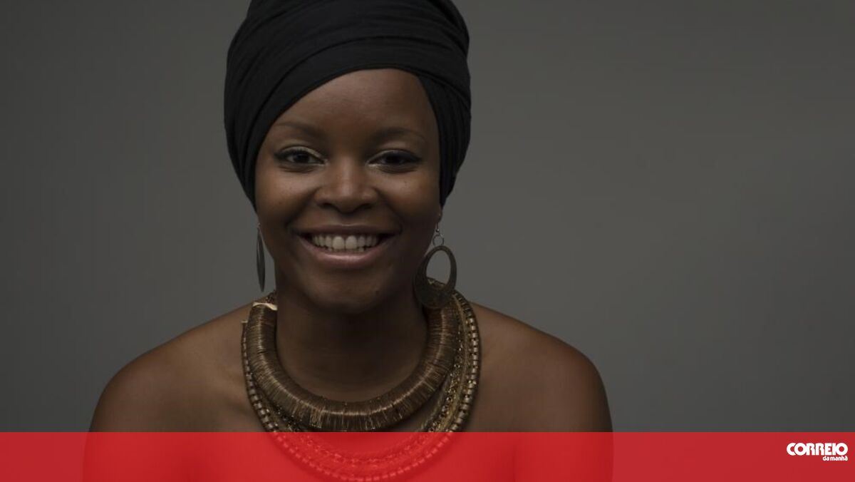 Selma Uamusse finalmente a Solo - Cultura - Correio da Manhã