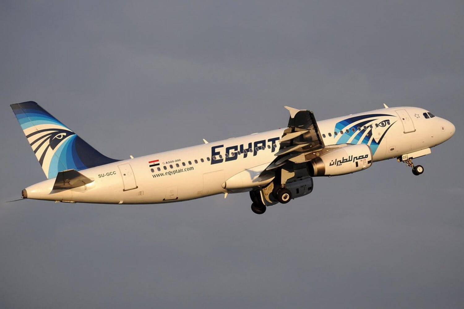 Avião que se despenhou no mar Mediterrâneo em 2016 "nunca deveria ter ...