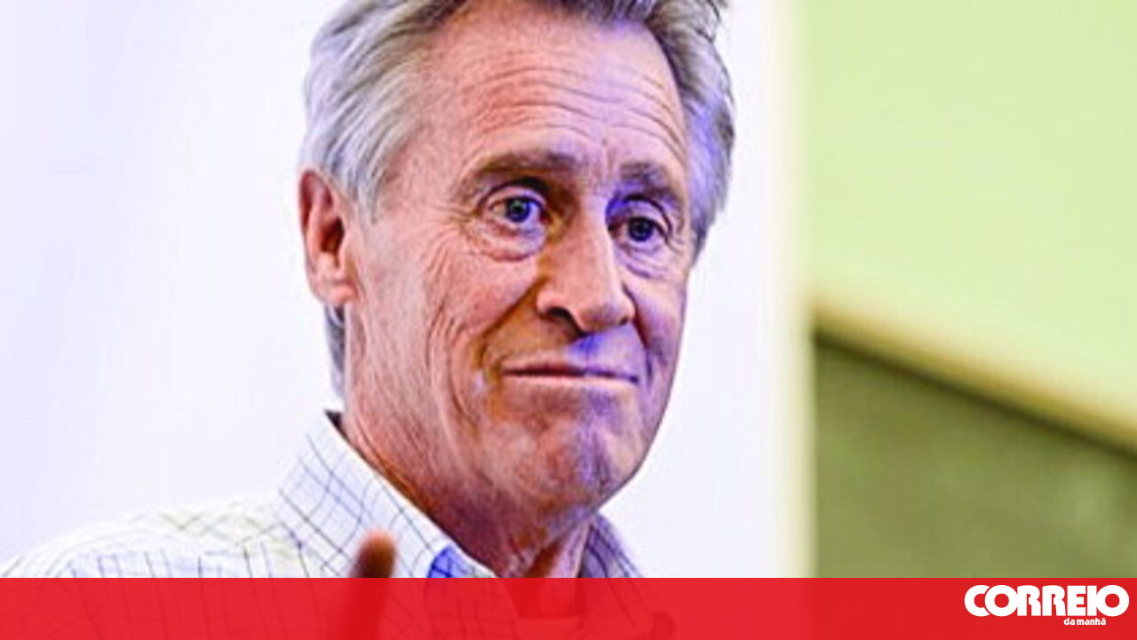 Lawrence Colburn (1949-2016) - Obituário - Correio da Manhã