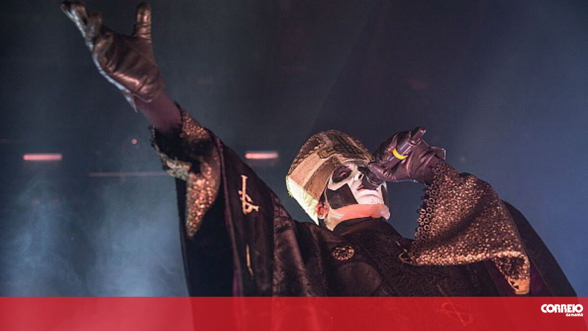 Homem morre durante concerto dos Ghost nos EUA - Mundo - Correio da Manhã