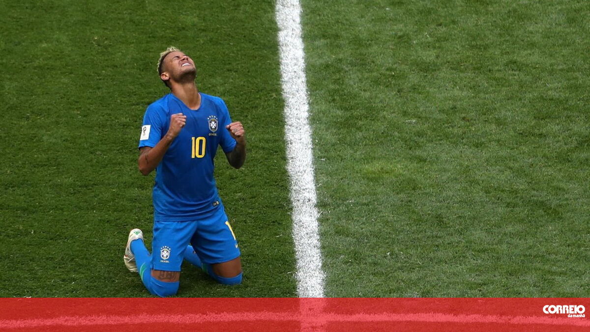 Bar no Rio de Janeiro vai oferecer bebida por cada queda de Neymar ...