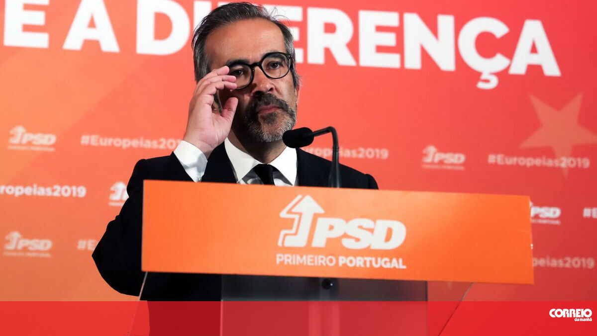 "Morreu um grande, um dos maiores do PSD": Paulo Rangel lamenta morte ...