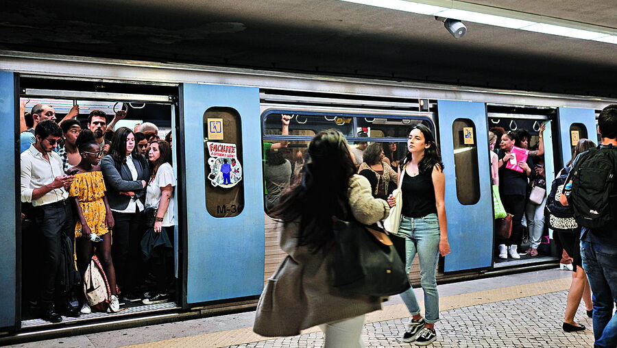 Preço dos bilhetes diários que combinam Carris, Metro, Transtejo e CP ...