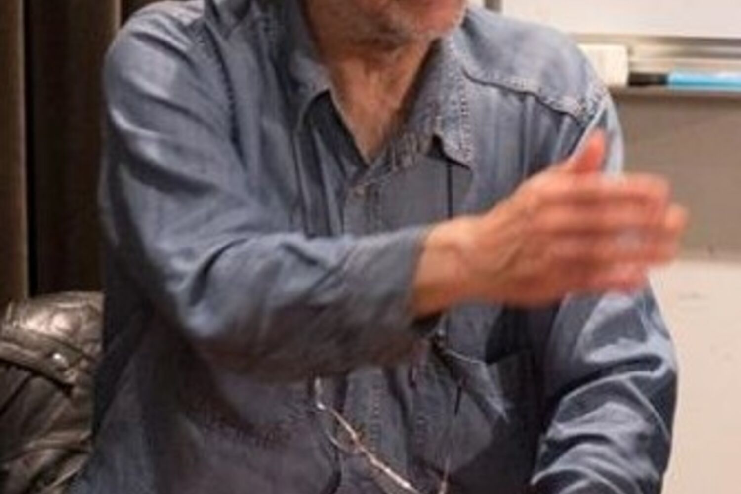 Ator José Lopes morre aos 61 anos "sozinho numa tenda" - Últimas ...