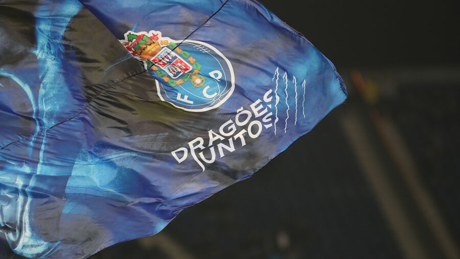 Claque dos 'Super Dragões" diz que "cumpre com todas as obrigações ...