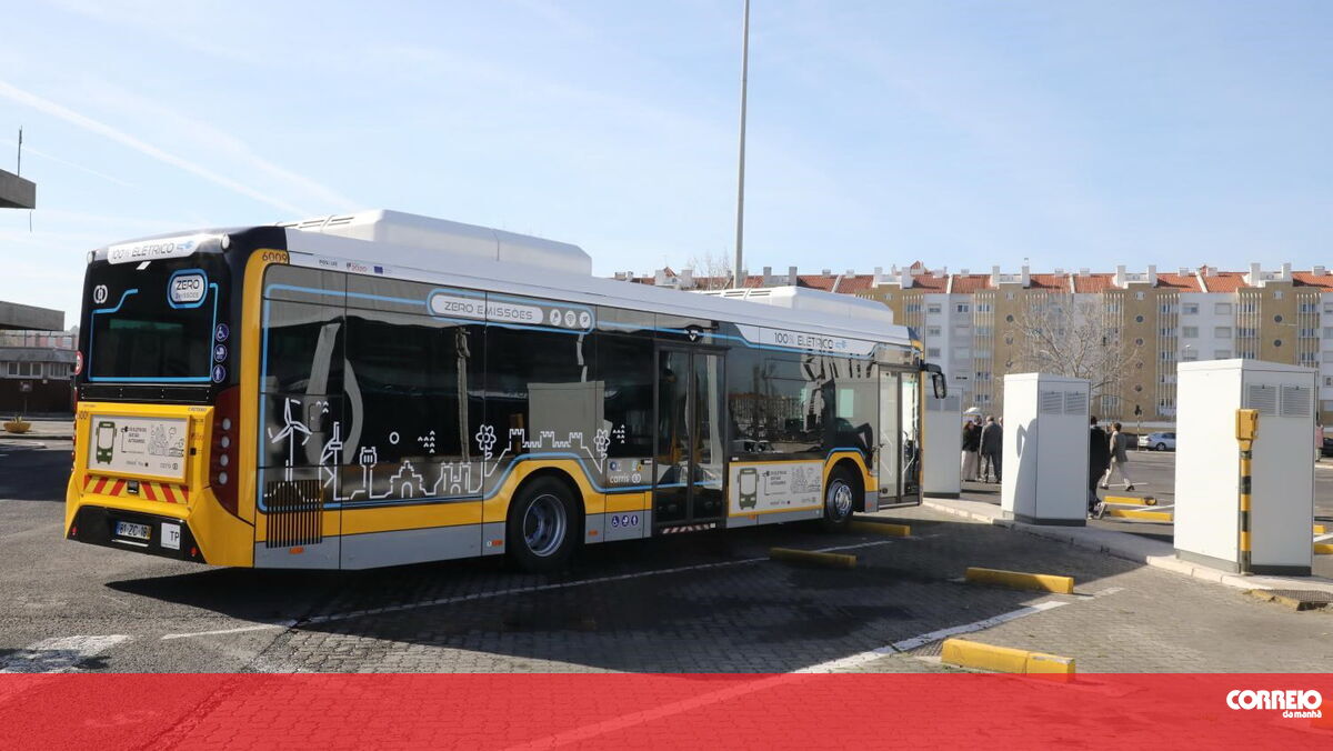 Carris inaugura novos autocarros elétricos em Lisboa - Sociedade ...