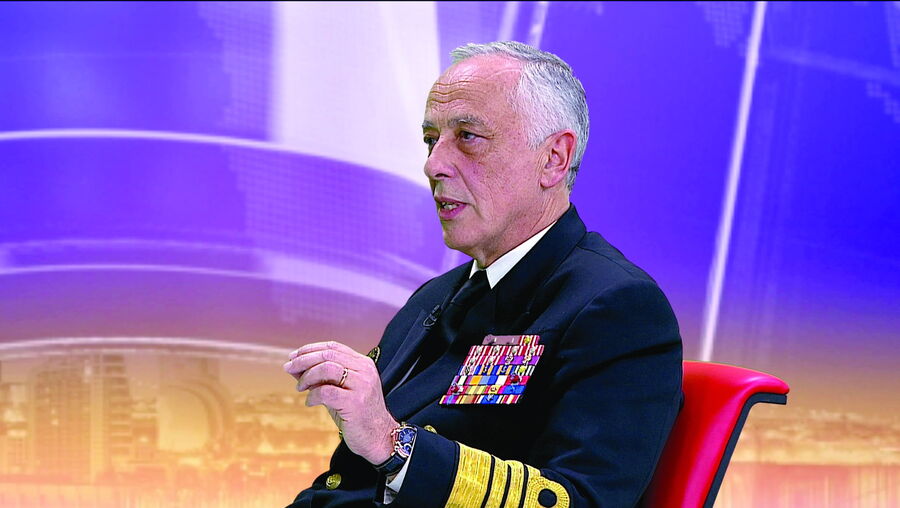 “Falta de pessoal vai demorar anos a resolver”, diz Chefe do Estado ...