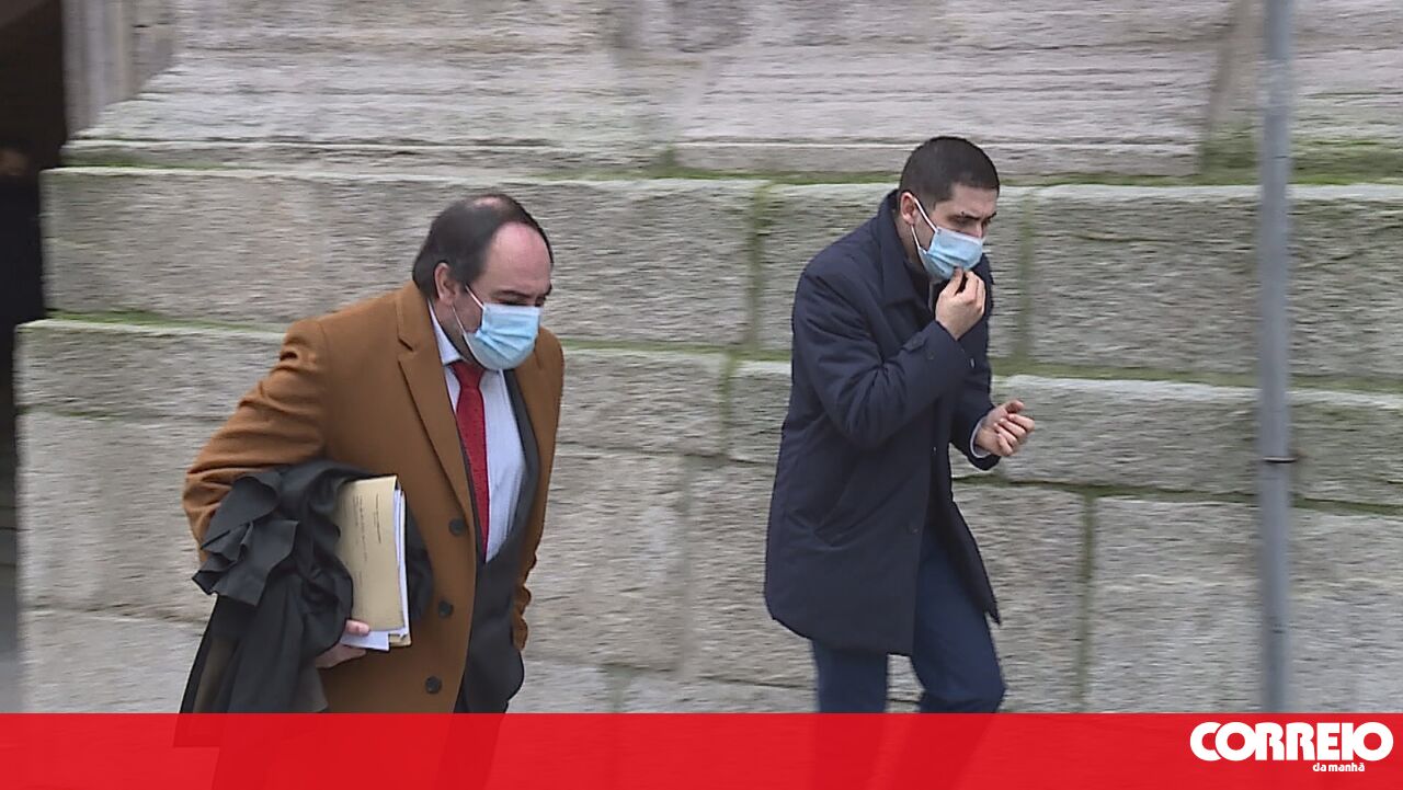 Ex-banqueiro desvia 650 mil euros de clientes e escapa à cadeia ...