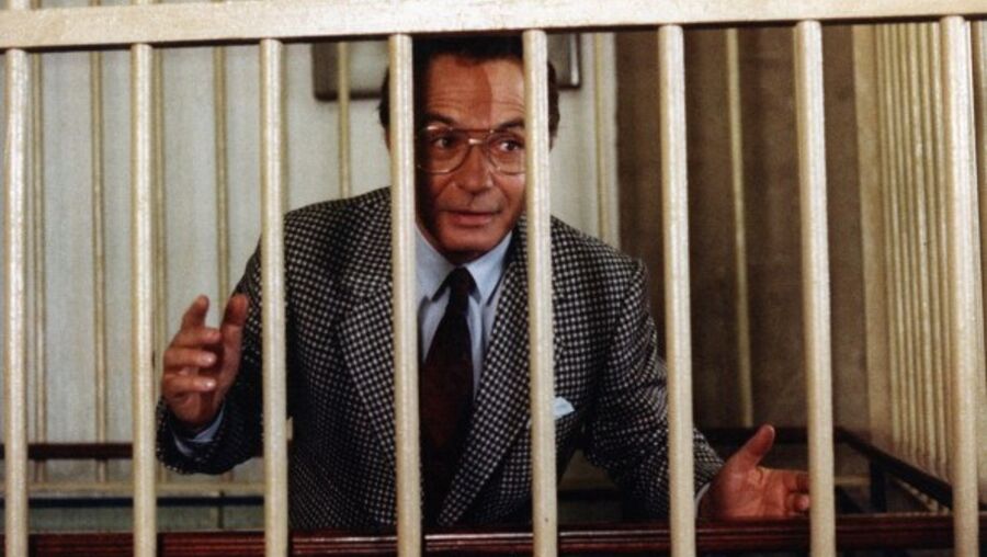 Morreu Raffaele Cutolo, chefe da máfia italiana - Mundo - Correio da Manhã