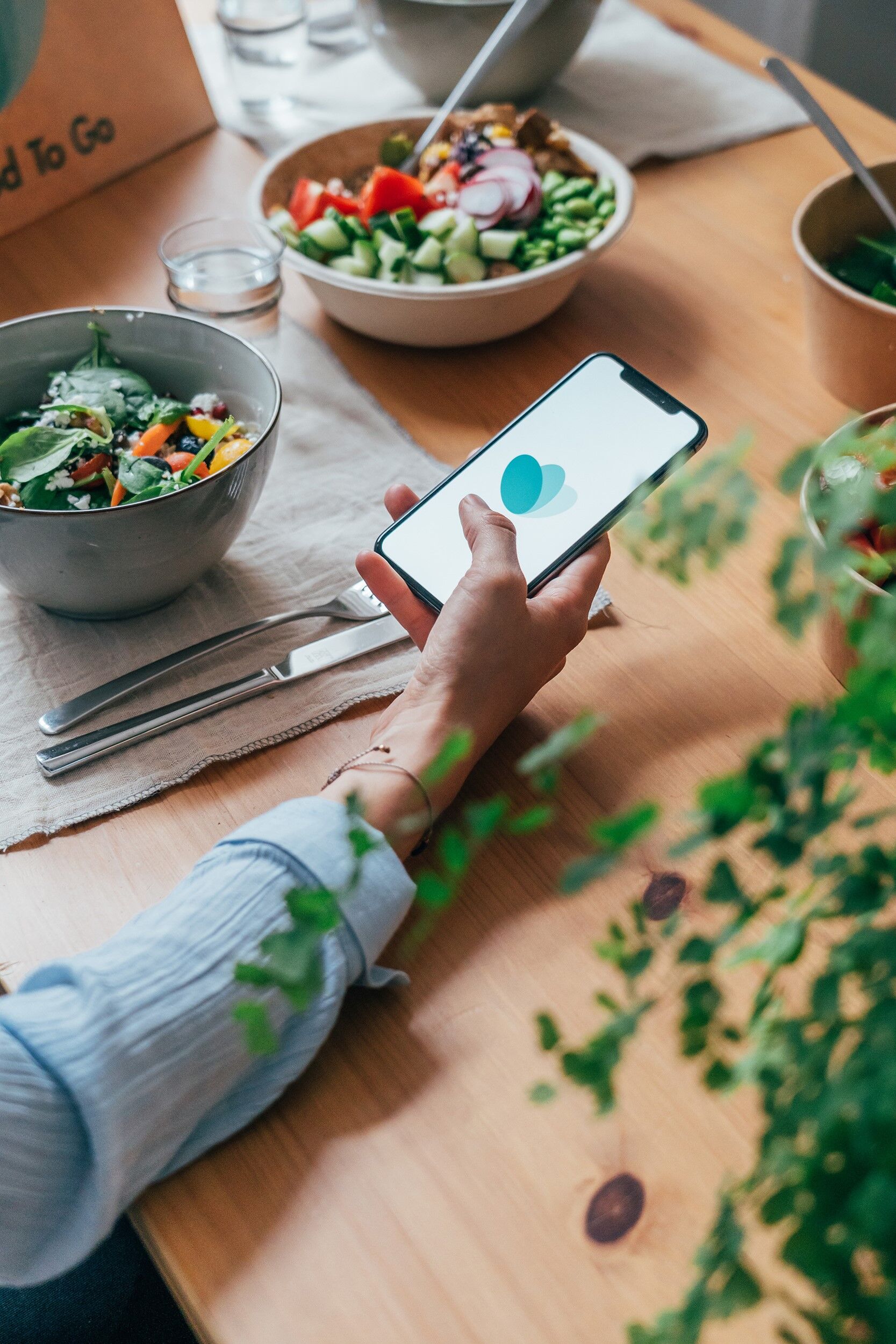 Observar, Cheirar, Provar: antes de deitar comida fora, saiba o que ...