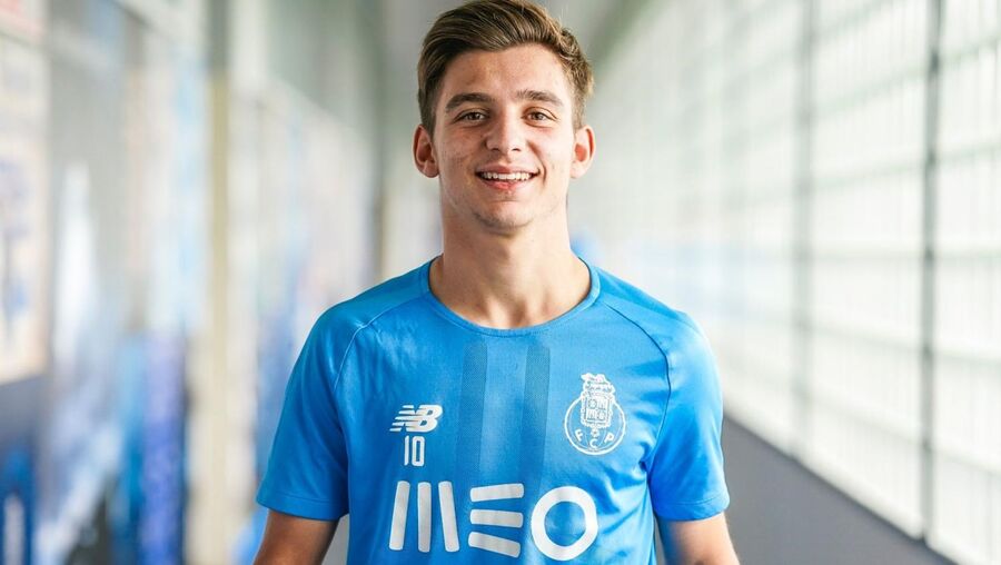 Francisco Conceição é reforço do Ajax - Futebol - Correio da Manhã