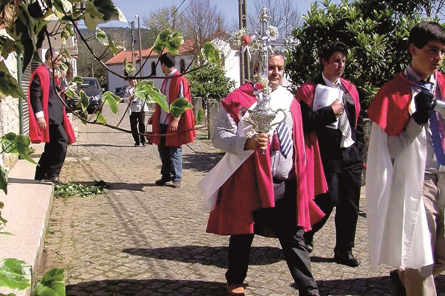 Visita Pascal regressa este ano mas sem beijo na cruz - Sociedade ...