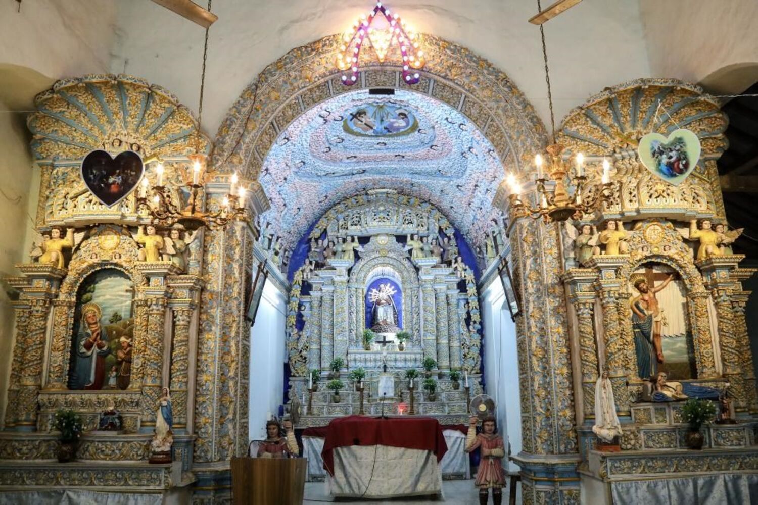 Católicos de Damão, Índia, lutam contra demolição de capela portuguesa ...