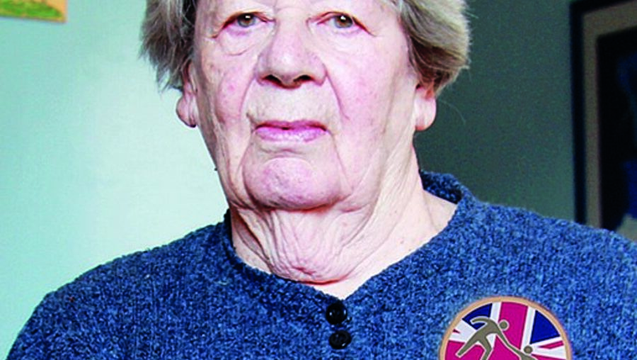 Simone Segouin (1925-2023) - Obituário - Correio da Manhã