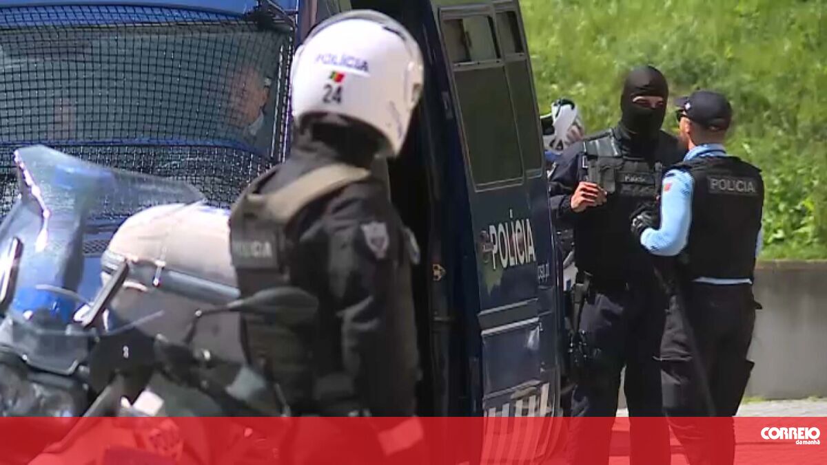 Psp Detém 15 Pessoas Em Operação De Combate Ao Tráfico De Droga No