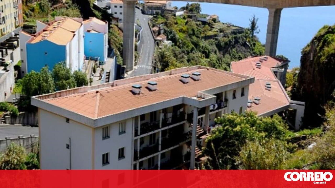Câmara do Funchal retira 41 pessoas de complexo habitacional devido a problemas em estrutura de ...