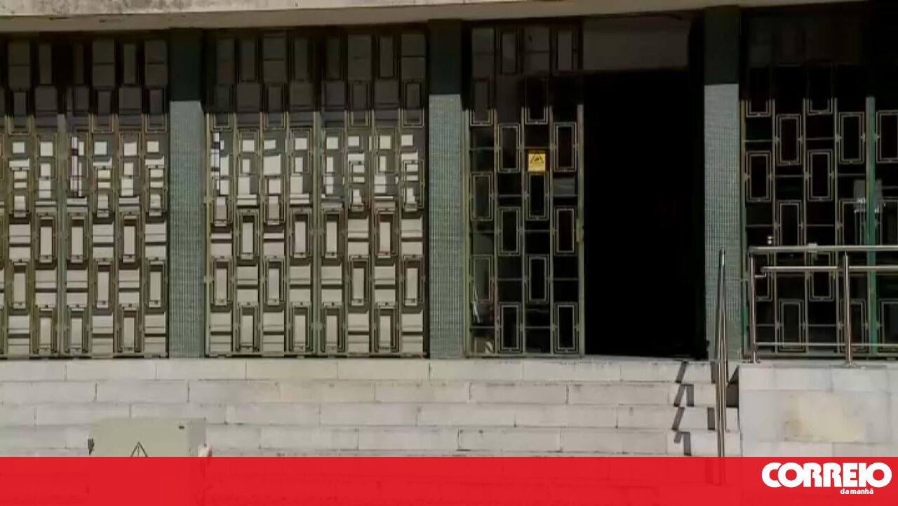 Adiadas alegações finais do caso das provas plantadas em casa de Rosa ...