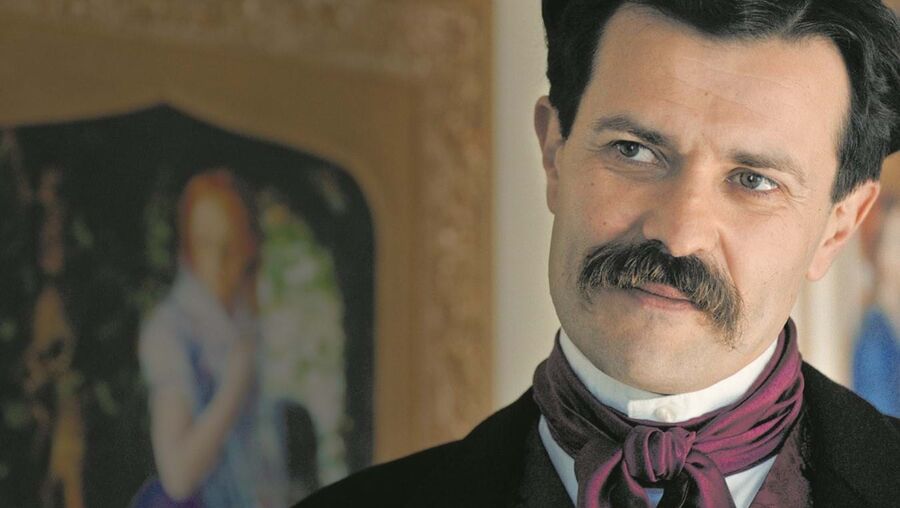 Albano Jerónimo na pele de um chantagista tem estreia marcada nas salas ...