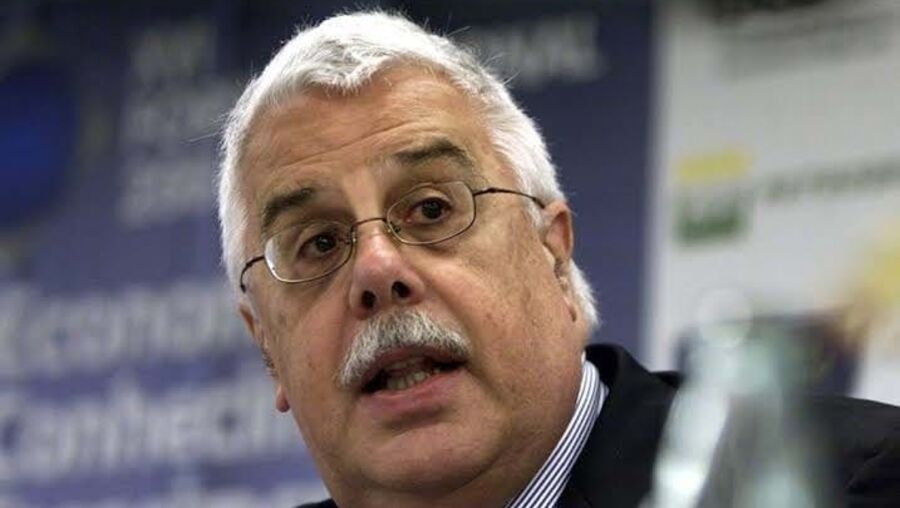 Morreu Affonso Celso Pastore, economista e ex-presidente do Banco ...