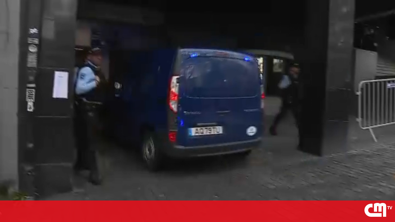 'Macaco' já chegou ao Tribunal de Instrução Criminal do Porto - Vídeos ...