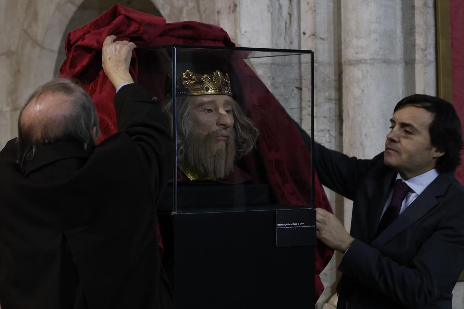 D. Dinis, um novo rosto, a velha história. Quem foi o ‘rei lavrador ...