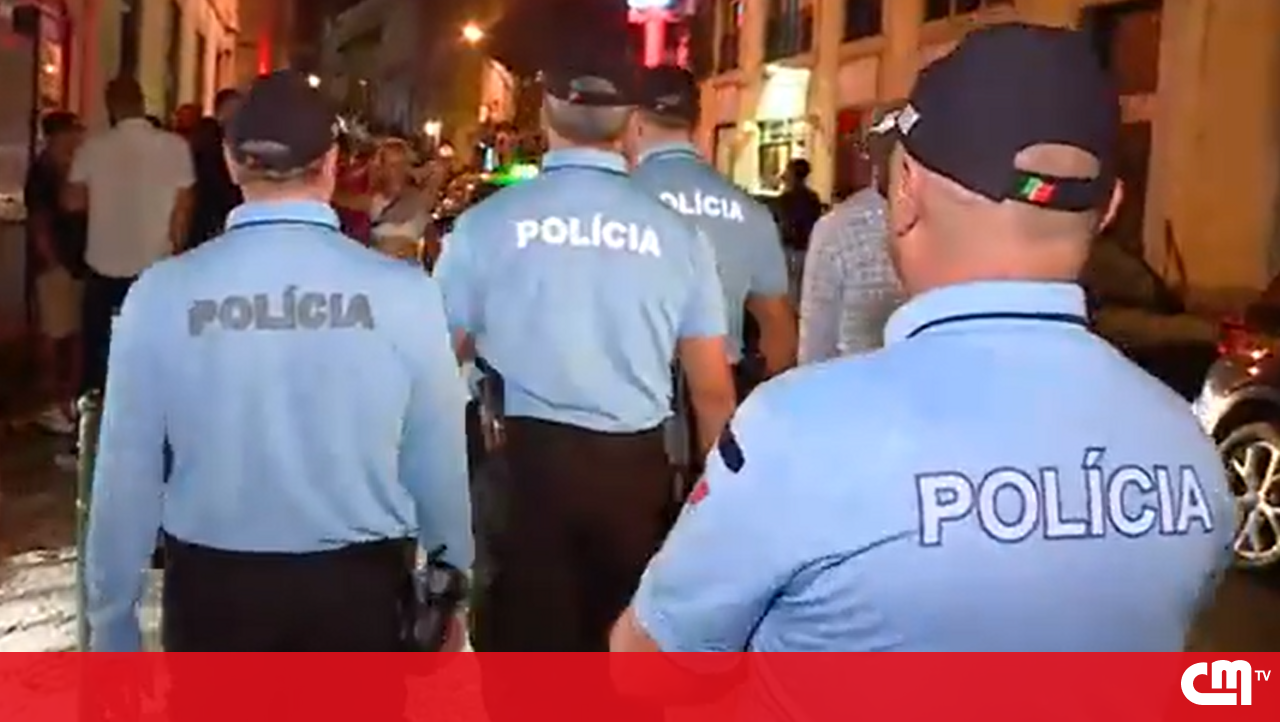 Homem desfigura turista com garrafa partida para roubar fios de ouro em ...